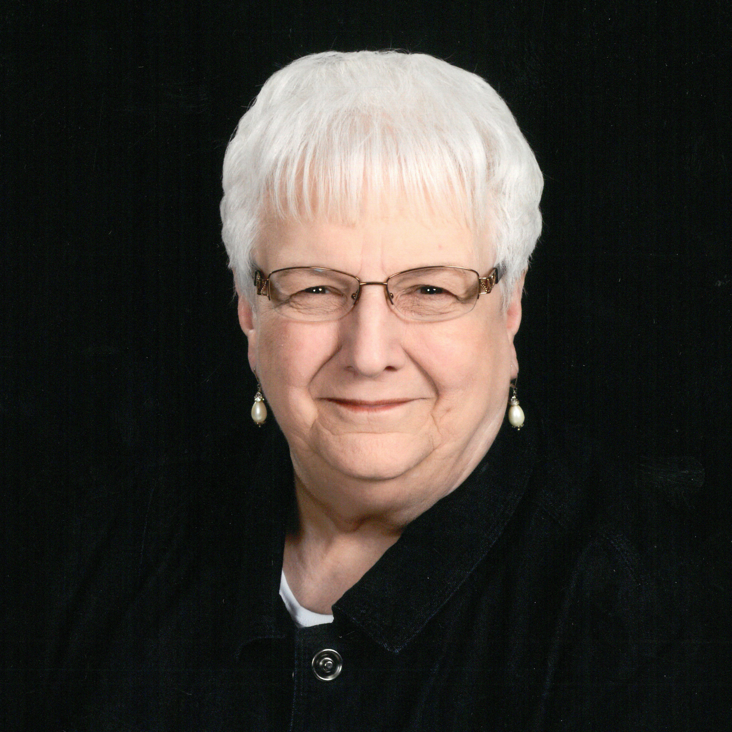 Lisa Muto's Instagram, Twitter & Facebook on IDCrawl