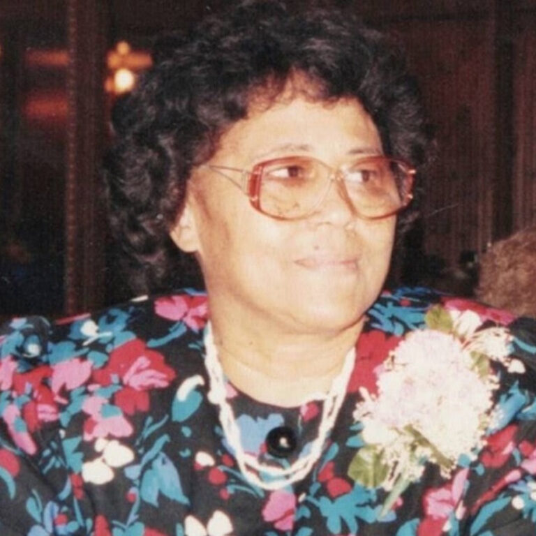 Magnolia Doss - Obituaries - Draeger-Langendorf Funeral Home & Crematory